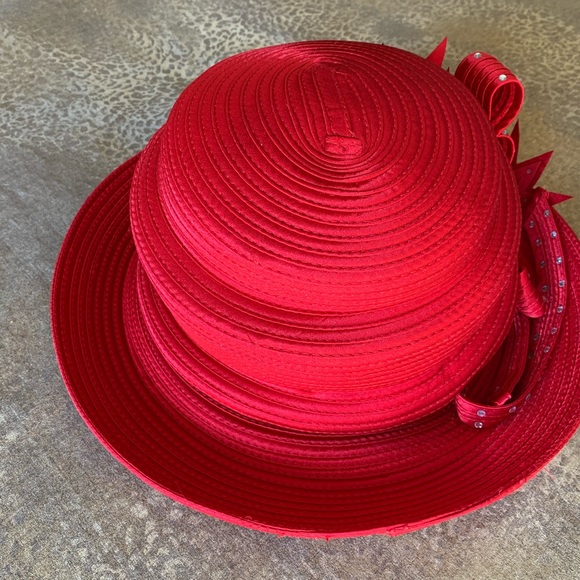 Milano | Accessories | Sophisticated Red Milano Parisnew York Hat ...